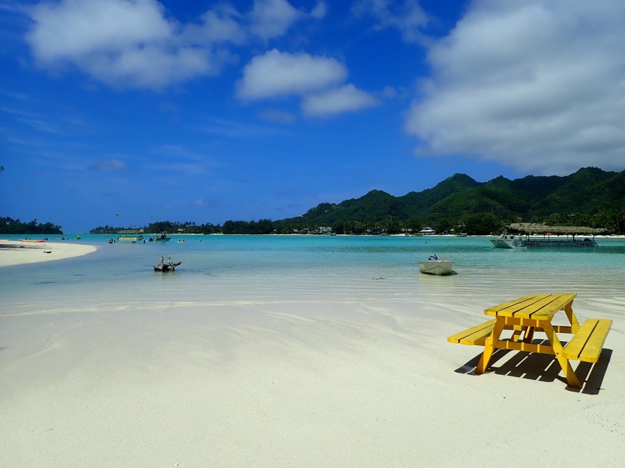 How to Enjoy the Cook Islands at Christmas Time as a Family… – The ...